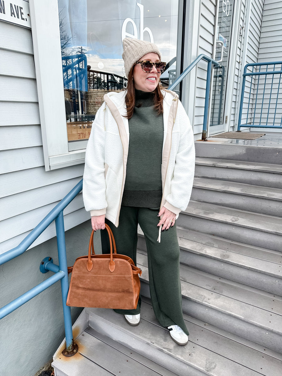HANDBAGS + WALLETS – Elizabeth Boutique