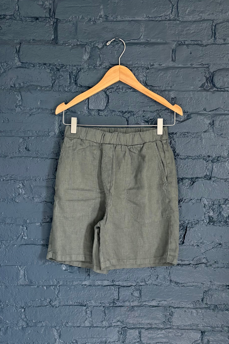 Cut Loose Easy Short – Elizabeth Boutique